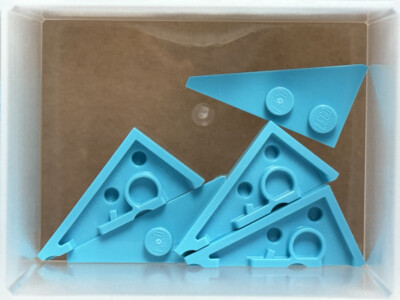 LEGO Parts - Medium Azure Wedge, Plate 4 x 2 Right, Pointed - No 65426 ...