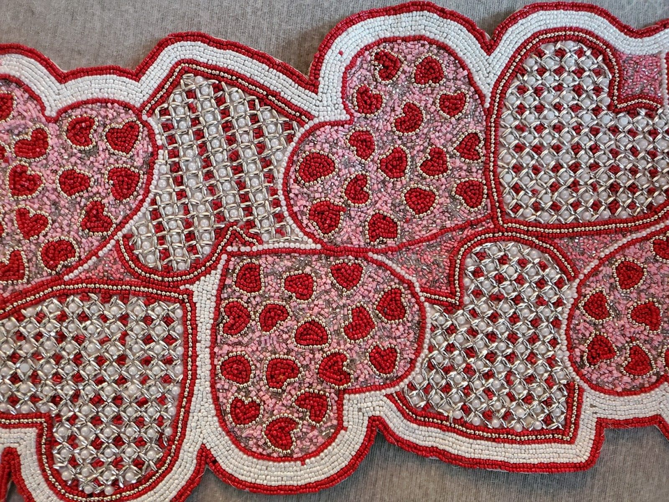 Cupcakes & Cashmere Beaded Hearts Table Runner Centerpiece 16 x 36 New ...