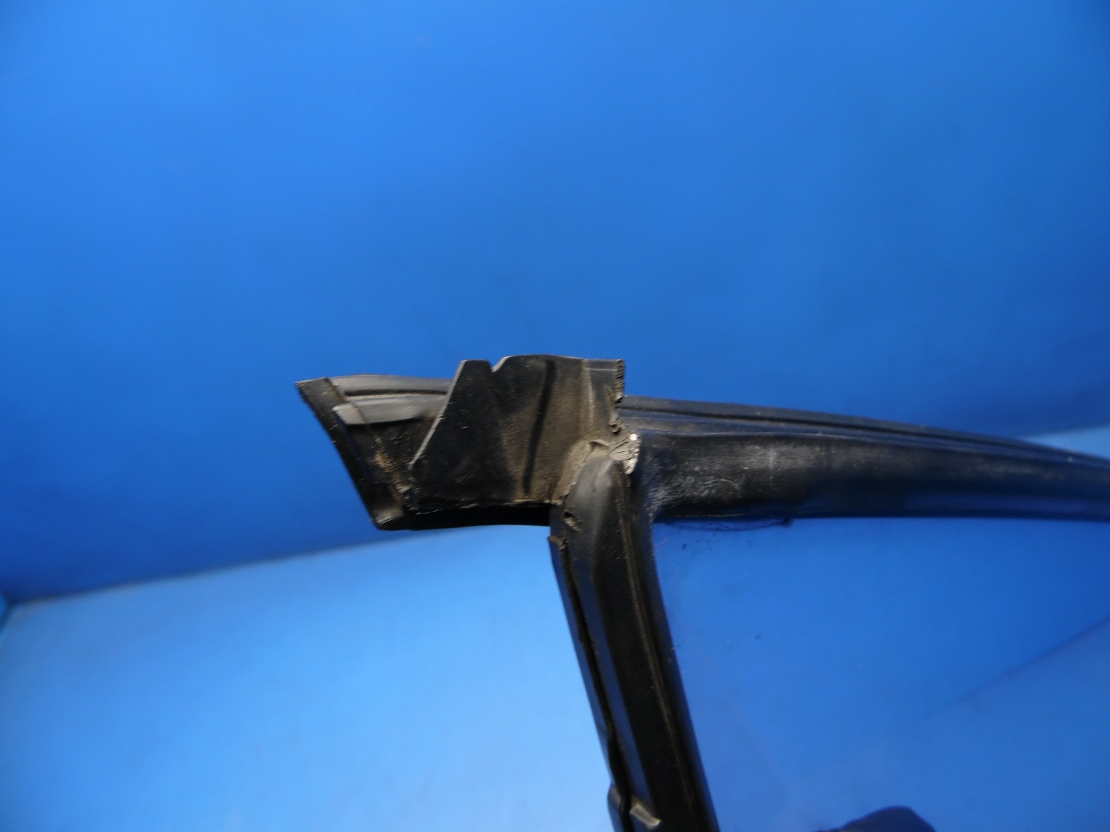 94-99 BMW 3 Series M3 E36 OEM REAR Left side corner window glass -Sedan ...