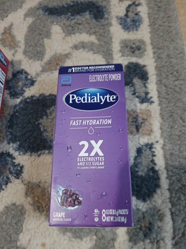 Pedialyte Fast Hydration Electrolyte Powder Packets, Grape, 8 Servings ...
