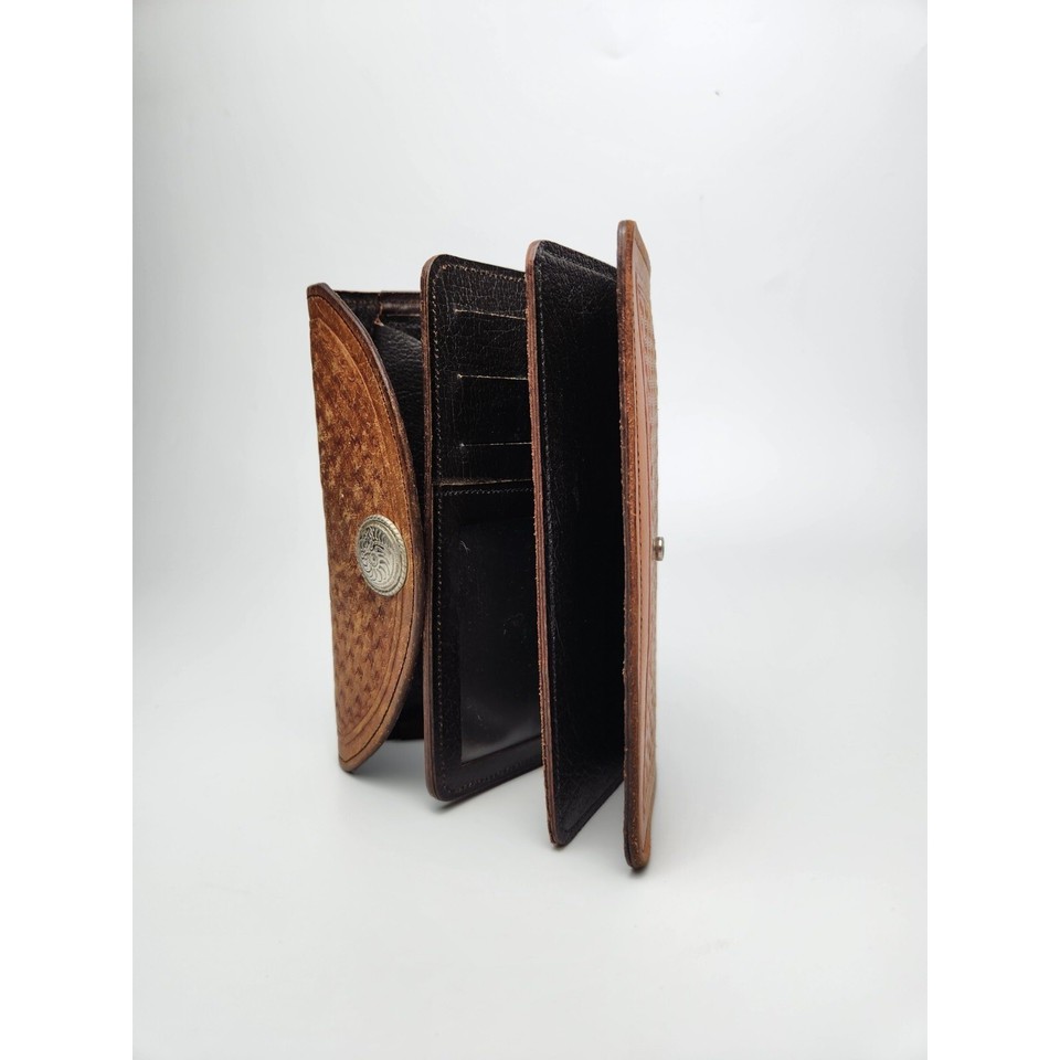Hand Tooled Leather Tri Fold Wallet Western Concho Closure Barrel ...