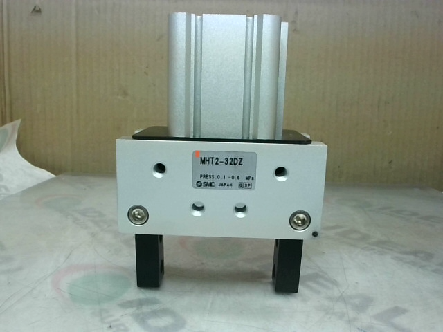 ONE SMC MHT2-32DZ MHT2-32DZ Pneumatic cylinder Fast Delivery for sale ...