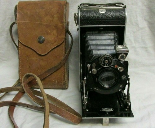 VINTAGE FECA FOLDING CAMERA w/ CASE | eBay