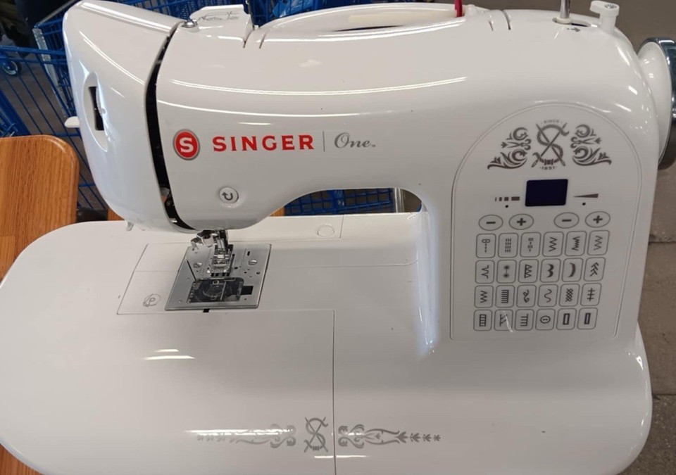 Singer One Sewing Machine- No Pedal- Works | eBay