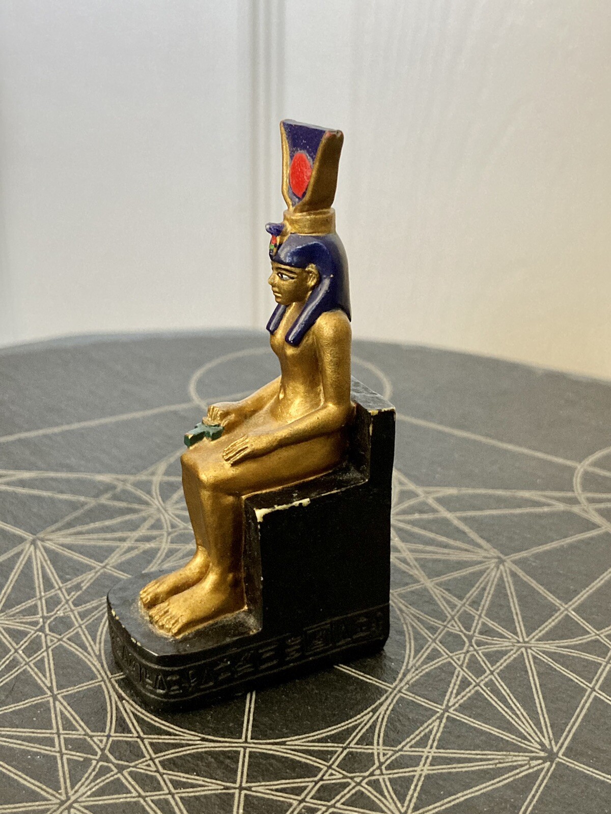 Small Isis Hathor Statue Figure Idol Mother Egyptian Goddess Seated ...