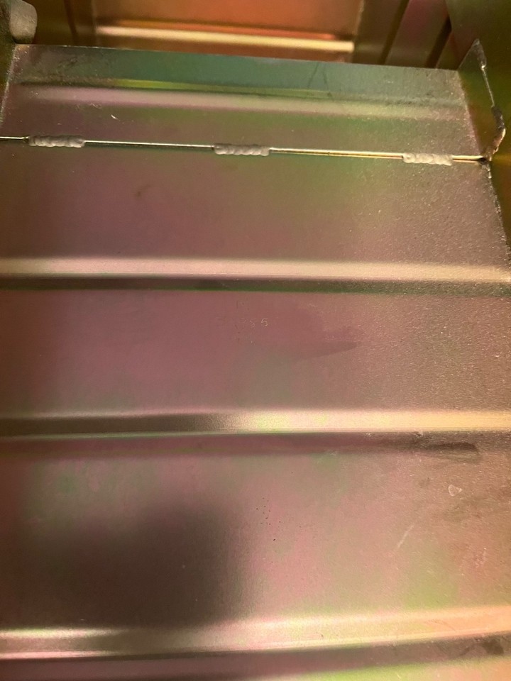 Milodon 30985 Oil Pan Steel Gold Iridite 8 qt. Fits Mopar Magnum Small ...