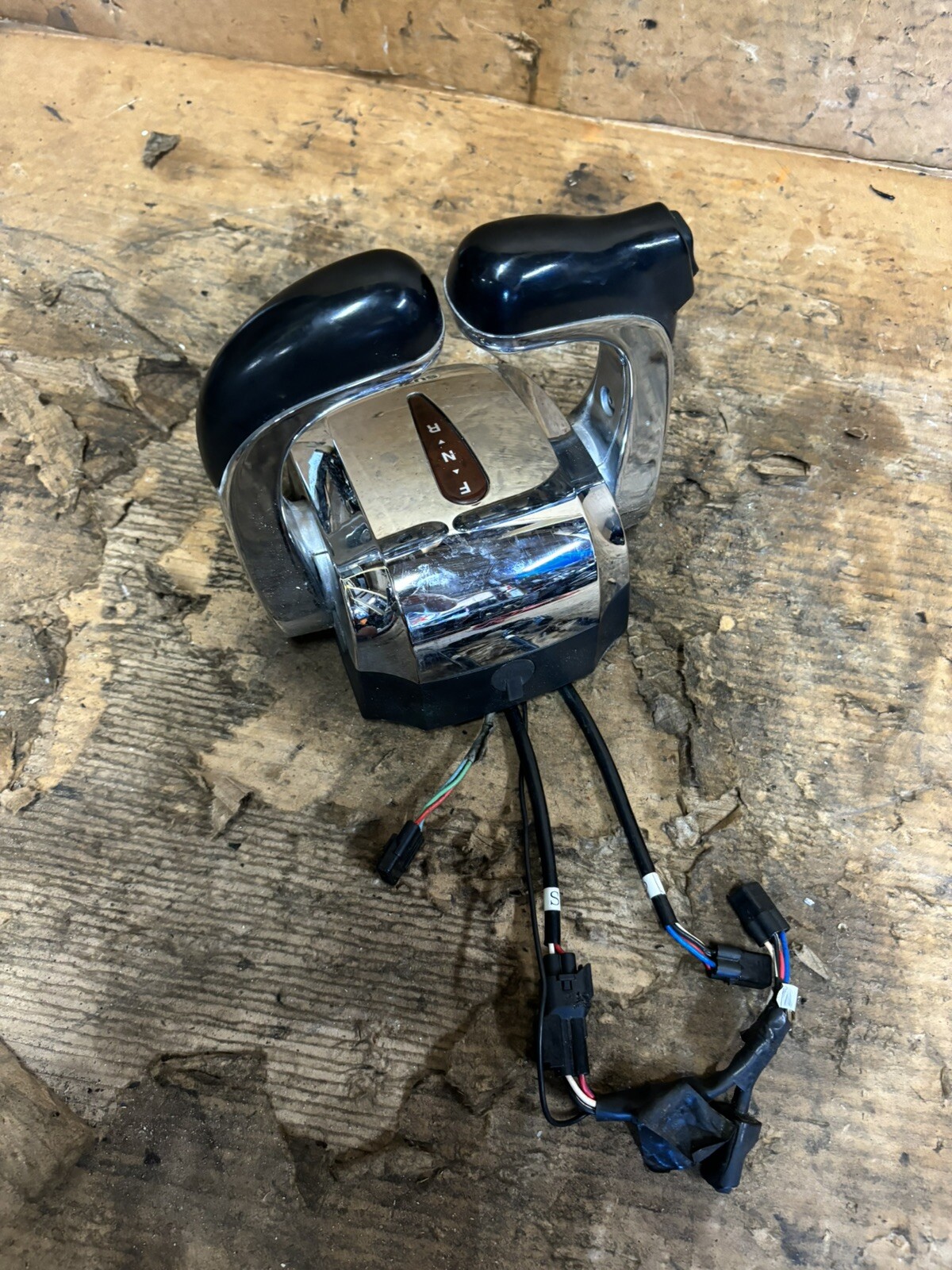 OEM SUZUKI Dual Top Mount Binnacle Remote Control Box Fly By Wire 67200 ...