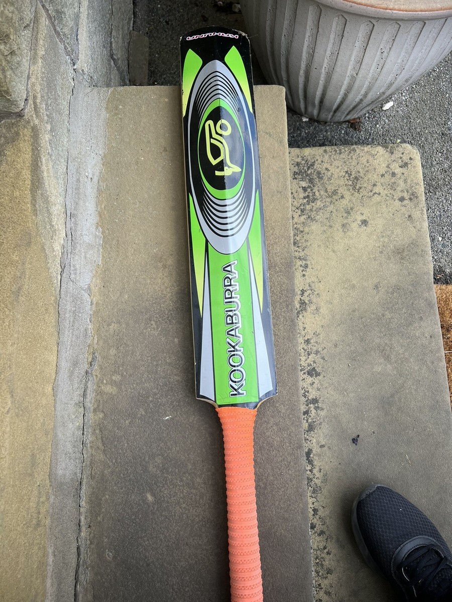 Kookaburra Beast Graphite Cricket Bat Controversial Cricket Bats Ft.