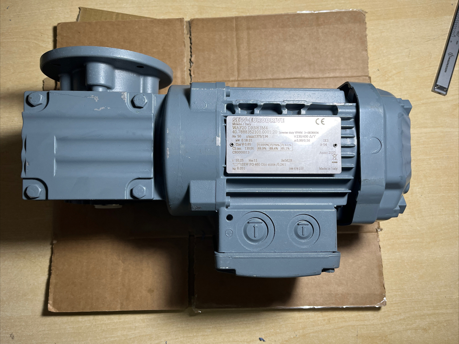 Sew-Eurodrive WAF20 DRN63M4 Gear Motor RPM RATIO 1375:134 unused see ...