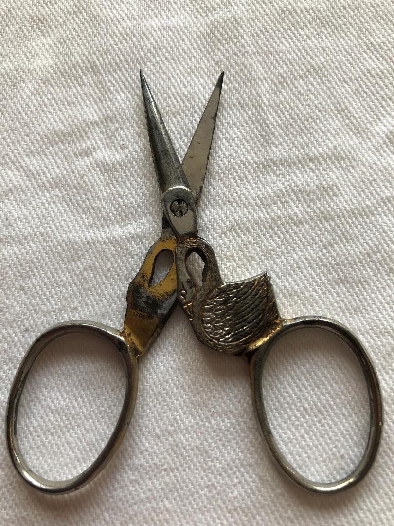 Vintage Krusius Germany Steel Swan Shaped Embroidery Scissors 3in | eBay