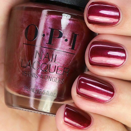 OPI - Dressed to the Wines M04 Shine Bright Berry Red Nail Lacquer ...