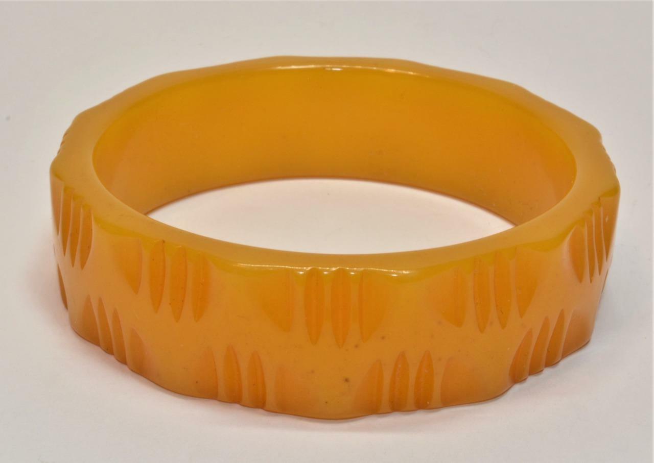 Vintage BAKELITE Orange Color Curved 2 5/8"d x 3/4" B… - Gem