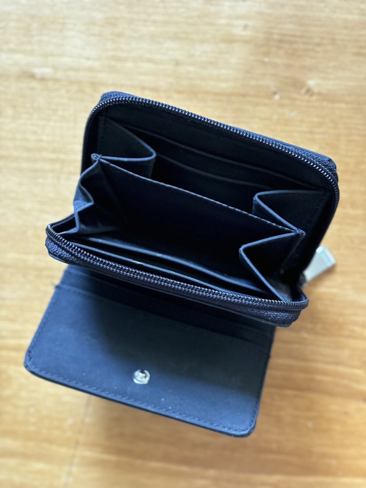 Black DKNY Zip Around & Fold Out Wallet Women’s Card Holder | eBay