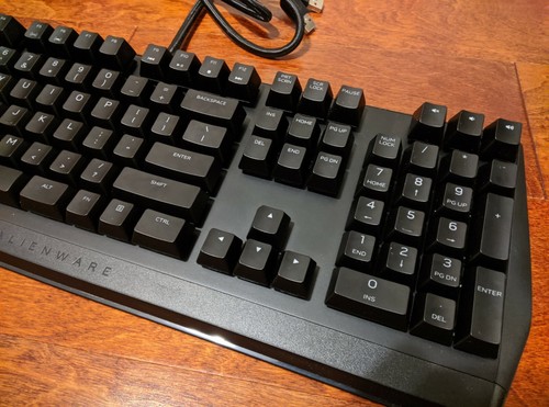 Alienware AW310K Mechanical Gaming Keyboard Cherry Mx Red Switches ...