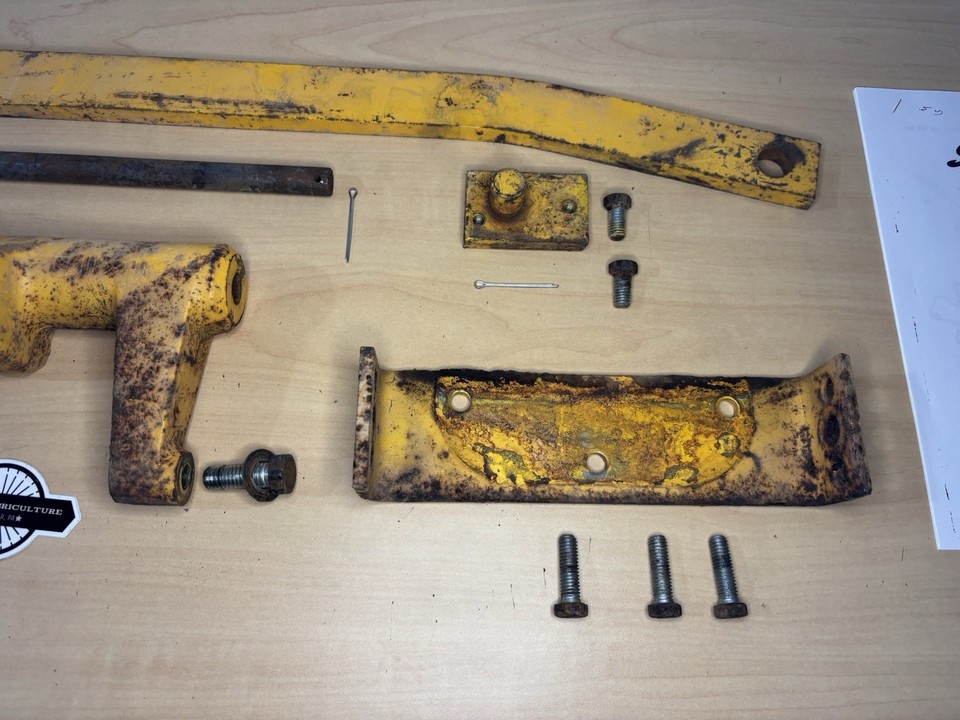 IH Cub Cadet Wide Frame / Quietline Complete Rear Lift Assembly | eBay