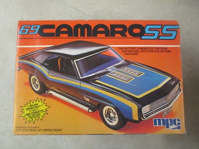 VINTAGE 1983 MPC 69 CAMARO SS 1/25 SCALE MODEL KIT 1-0870 MODEL KIT BOX ...