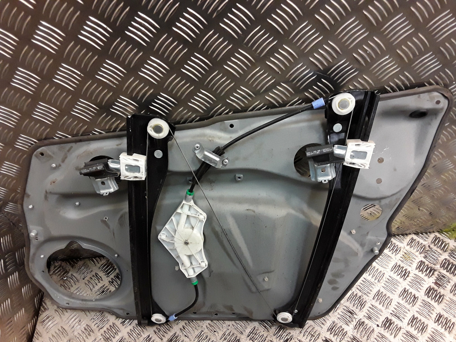Mercedes W245 WINDOW REGULATOR LIFTER with MOTOR (Front Left NSF) B ...