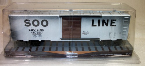 LIONEL: RARE MENARDS SOO LINE BOX CAR SEQUENTIALLY NUMBERED MINT ORIG ...