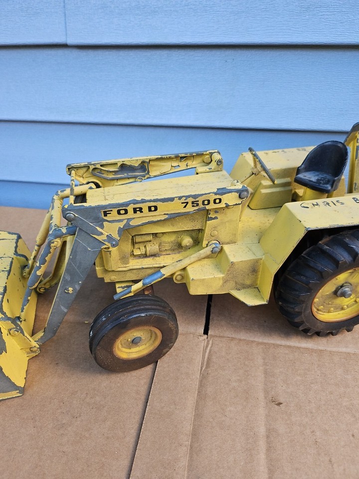 Ford 7500 Loader Backhoe/ Digger Tractor 28" See Pics Trl7 | eBay