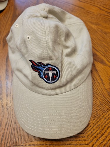 Tennessee Titans Vintage 1999 Official NFL Logo Adjustable Strap ...