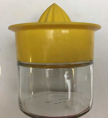 Two Vintage Gemco Juicer Citrus Reamers Squeezer - Jar Glass Yellow ...
