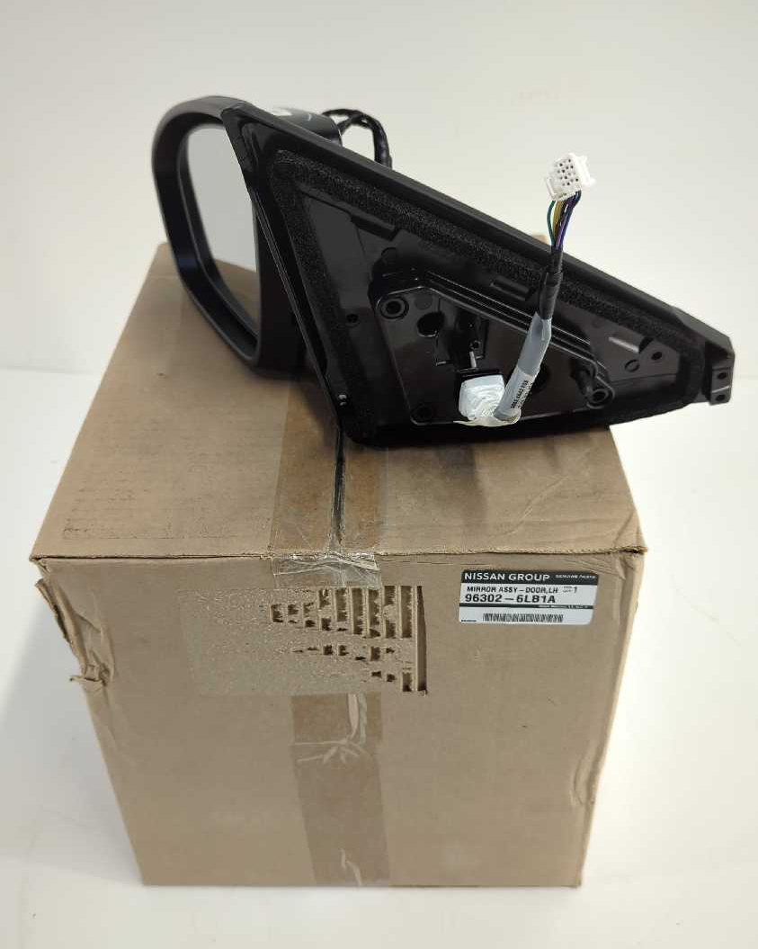 2020-2024 Nissan Sentra LH Door Mirror Signal | 96302-6LB1A | Genuine ...
