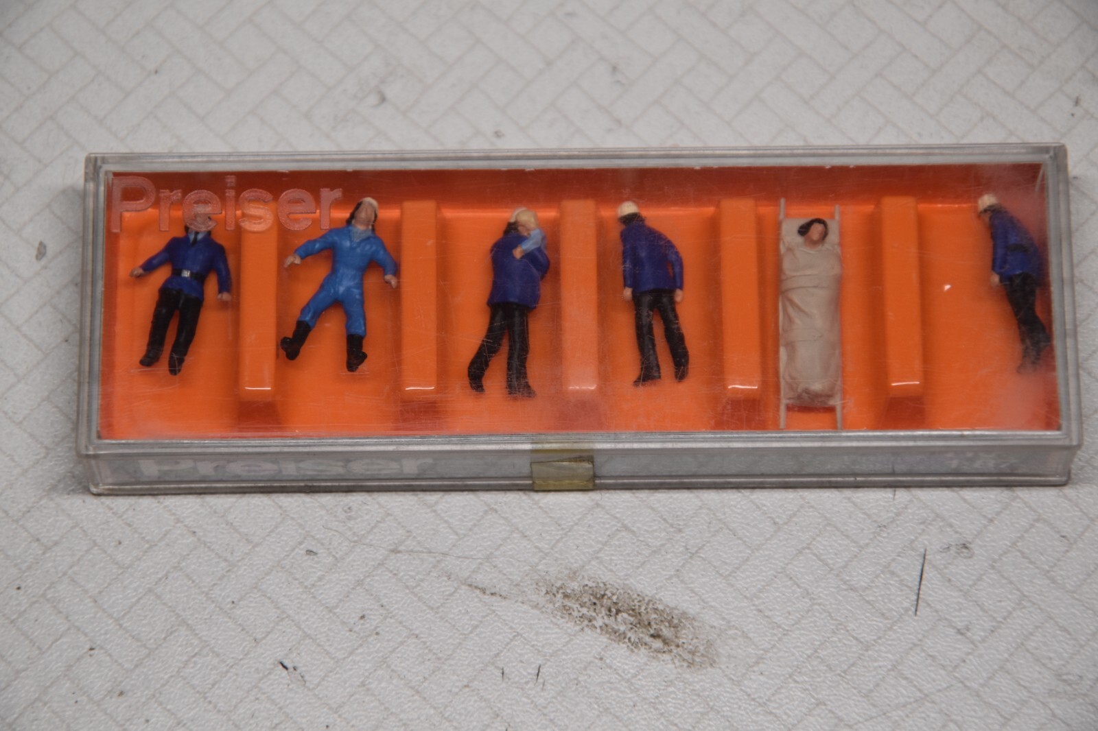 Preiser HO Standard-Serie, Figuren-Sets einzeln , je 8.- €, fabrikneu ...