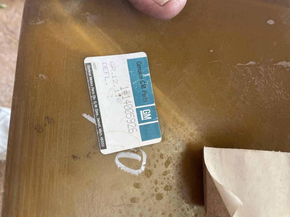 1978/81 Z/28 Camaro Rear Fender Spoilers (pair) 14005926/14005925 Gm ...