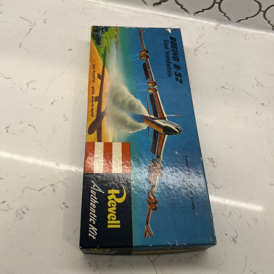 Vintage Revell B-52 Stratofortress.....Kit H-207"98...1/175 Scale | eBay