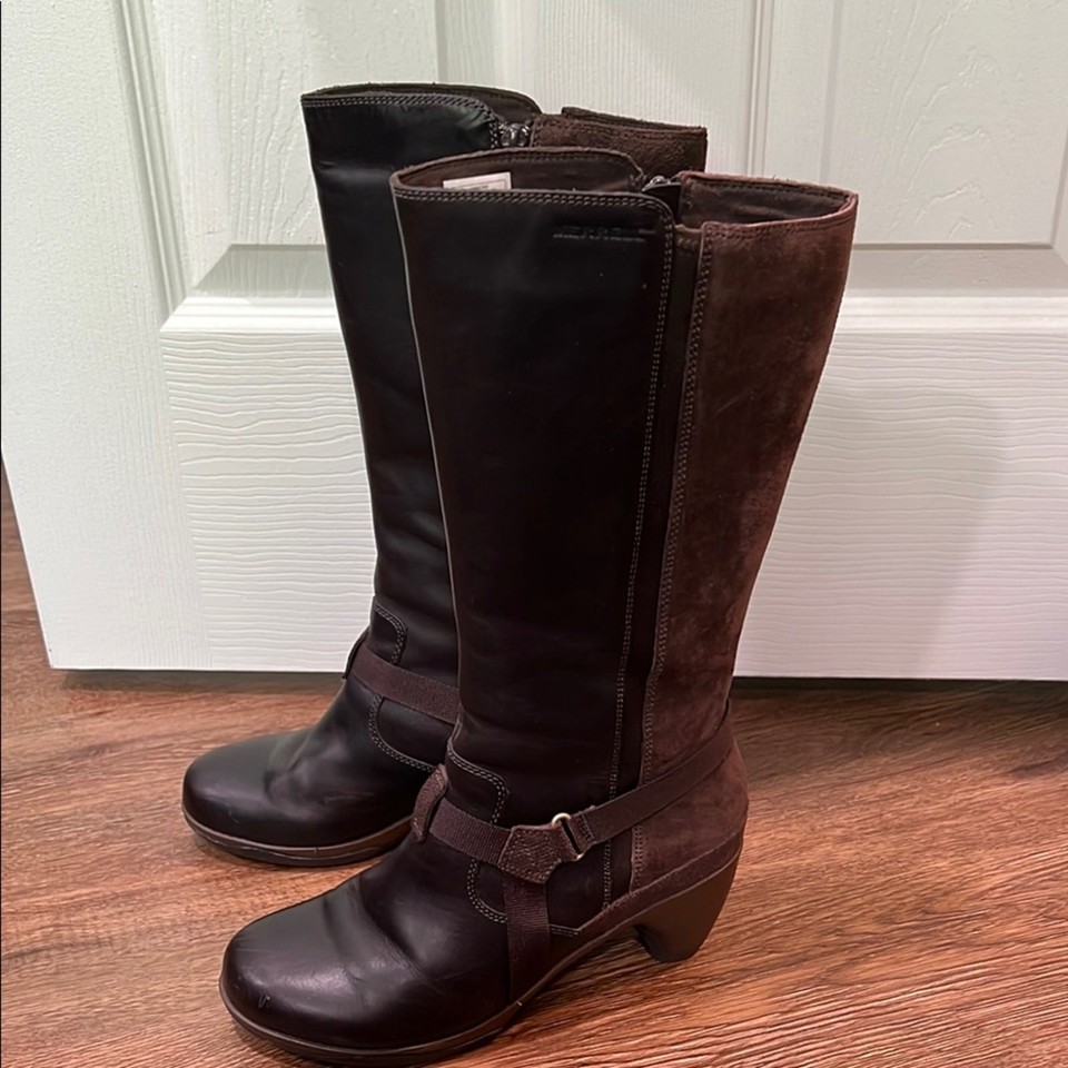 Merrell Brown Heeled Boots Timeless Leather Design | eBay