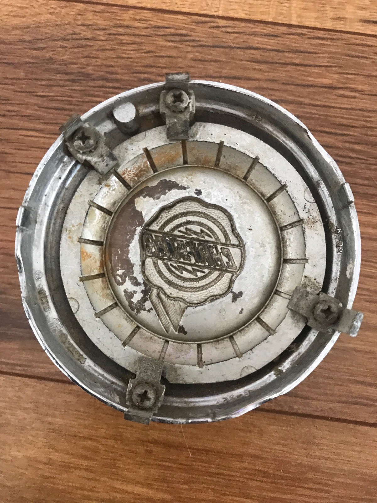 VINTAGE Chrysler Round Emblem | eBay