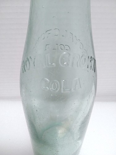 1944 Crown Royal Cola Embossed Shoulder 12oz Green Glass Paper Label ...