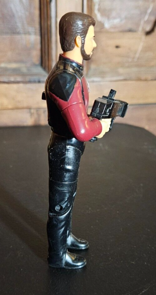 COMMANDER WILLIAM RIKER, STAR TREK ACTION FIGURE. 1998 PAR.PIC ...