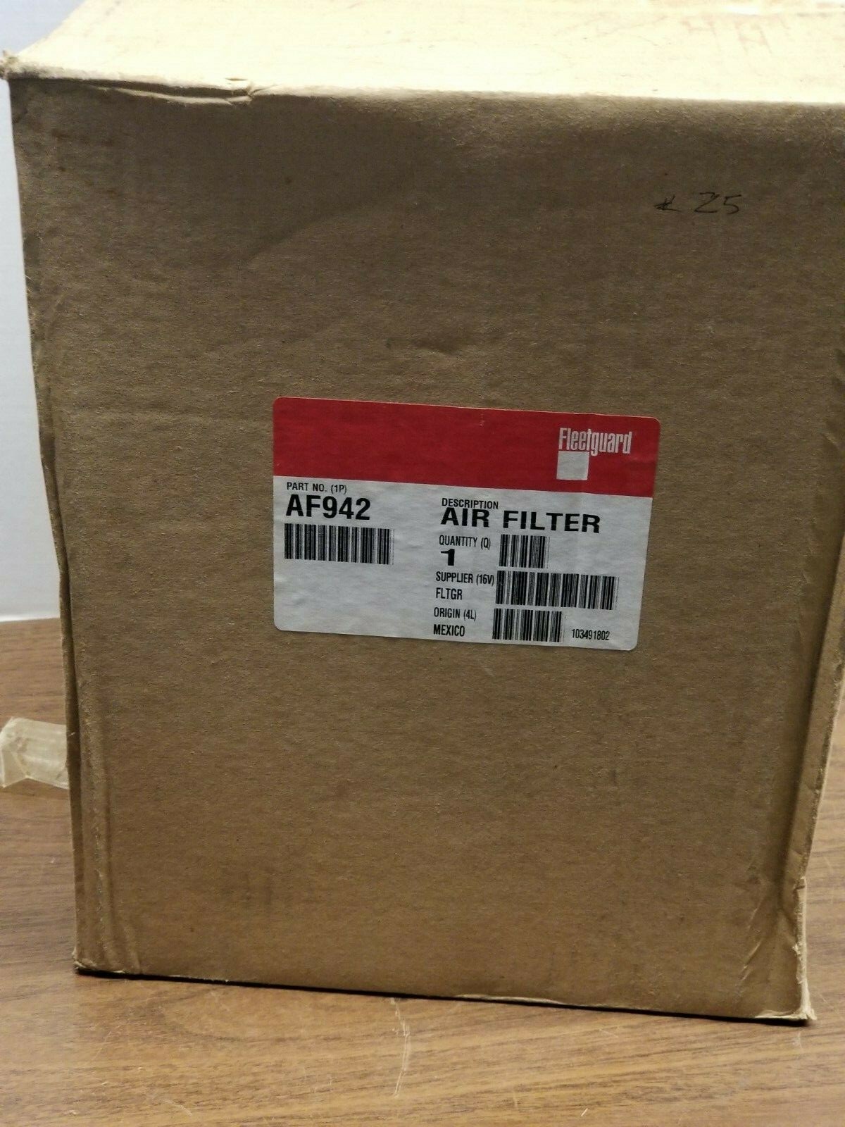 FLEET-GUARD AIR FILTER AF942 | eBay