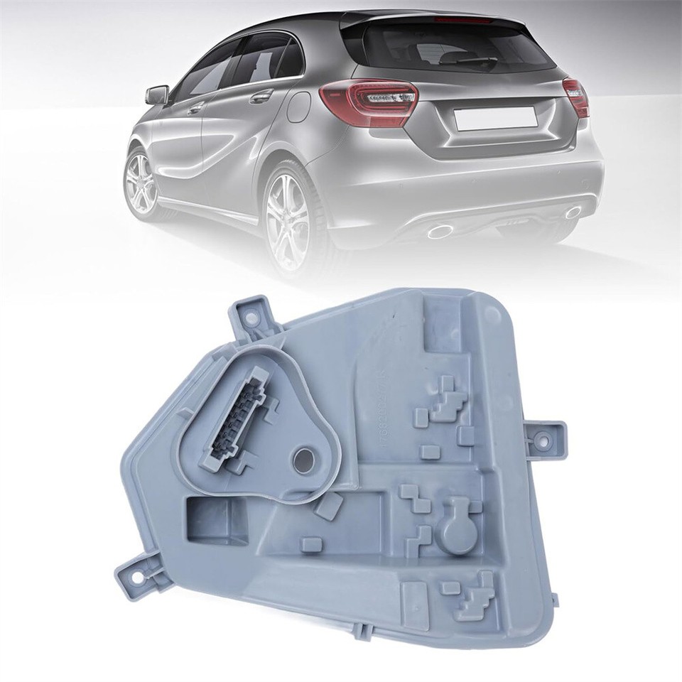 RH Rear Lamp Bulb Holder A1768200277 1768200277 For Mercedes W176 A250 ...