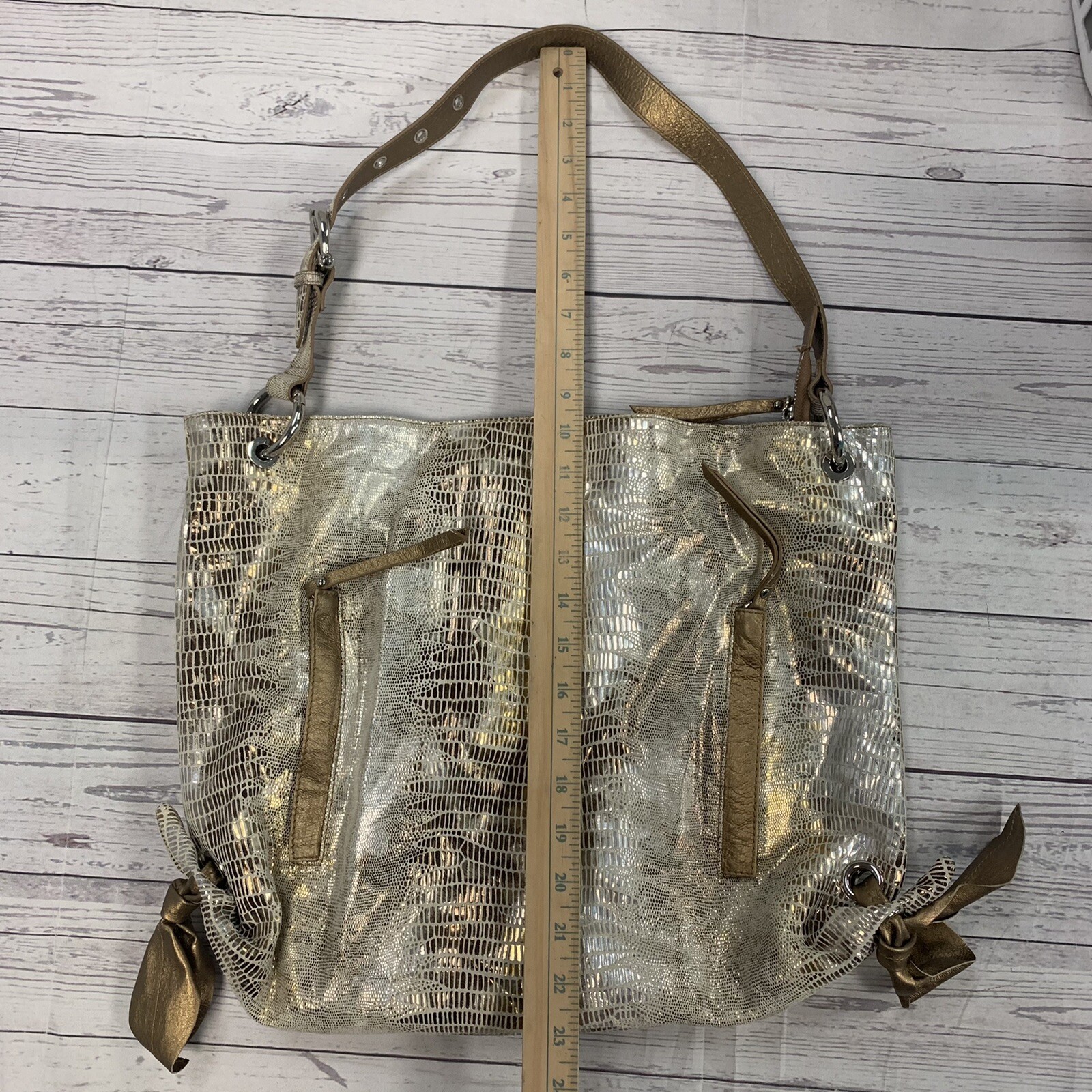 Chez womens gold Snake print handbag | eBay