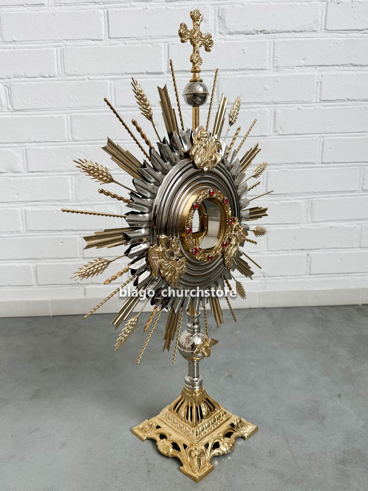 Brass Monstrance Reliquary for Catholic Church Altar with Luna and ...