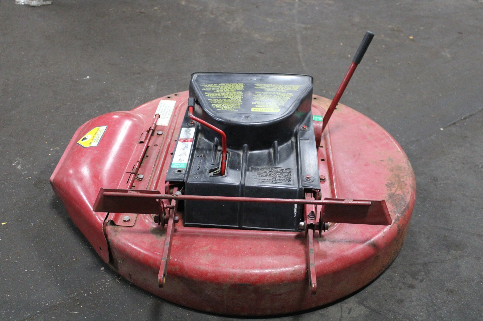 Snapper Rear Engine Rider for sale | Only 4 left at -70%