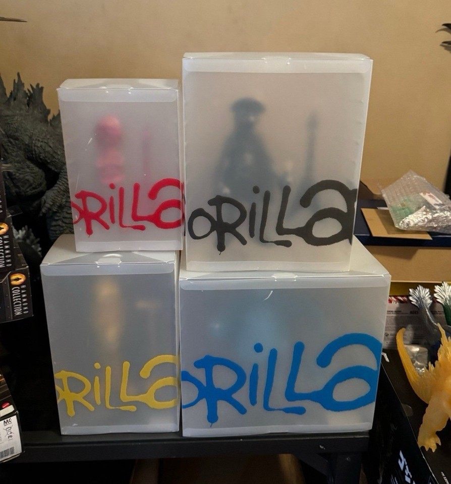 LONG-SOLD OUT KIDROBOT’S GORILLAZ EXCLUSIVE 2-TONE EDITION FULL SET IN ...