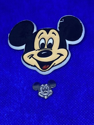 Disney Mickey Mouse Brooch Pin Large Plastic Smiling Face Head Lot Of 2 ...
