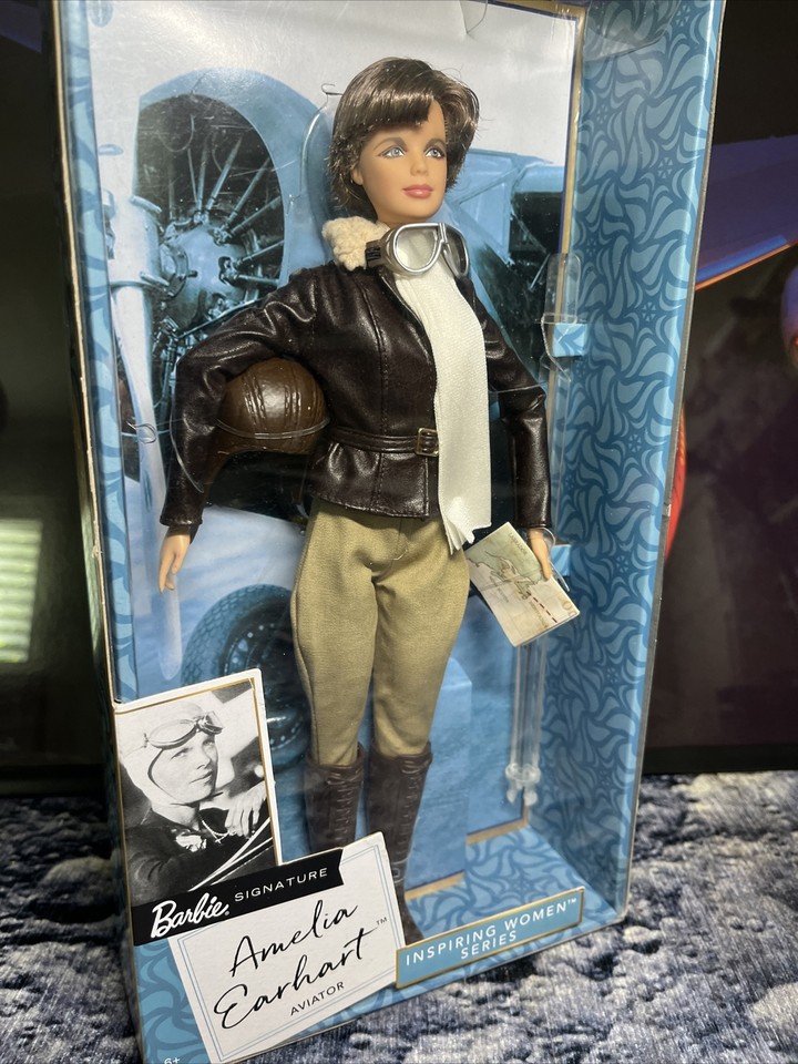 Amelia Earhart Aviator Barbie Signature Inspiring Women Series Mint In ...