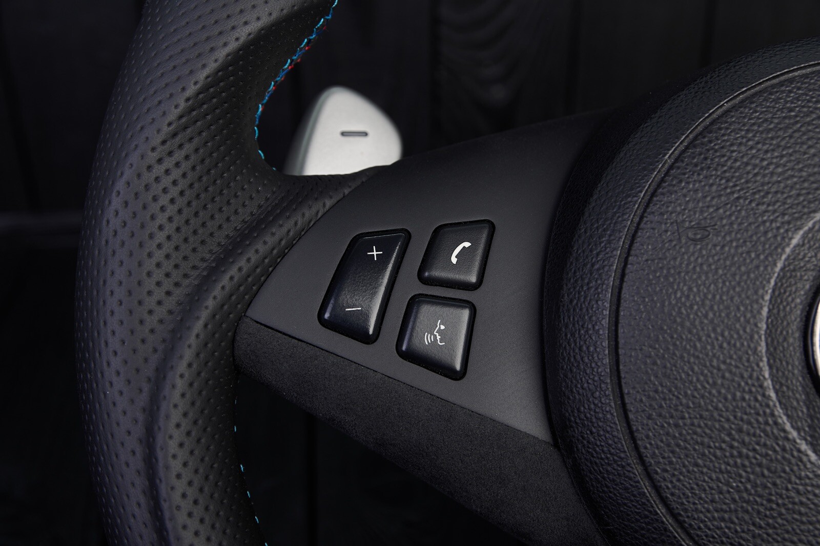 BMW E60 M5 E63 E64 M6 LED Performance digital custom steering ...