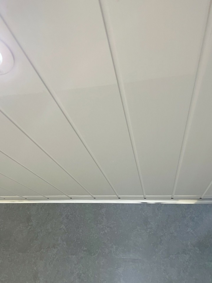 Grey Bathroom Cladding 8mm White Ceiling Panels Tile Effect PVC Shower ...