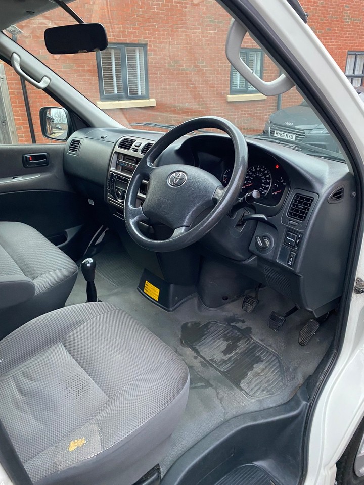 2012 Toyota Hiace 280 D-4D SWB 95bhp **RARE MODEL, LONG MOT** | eBay UK