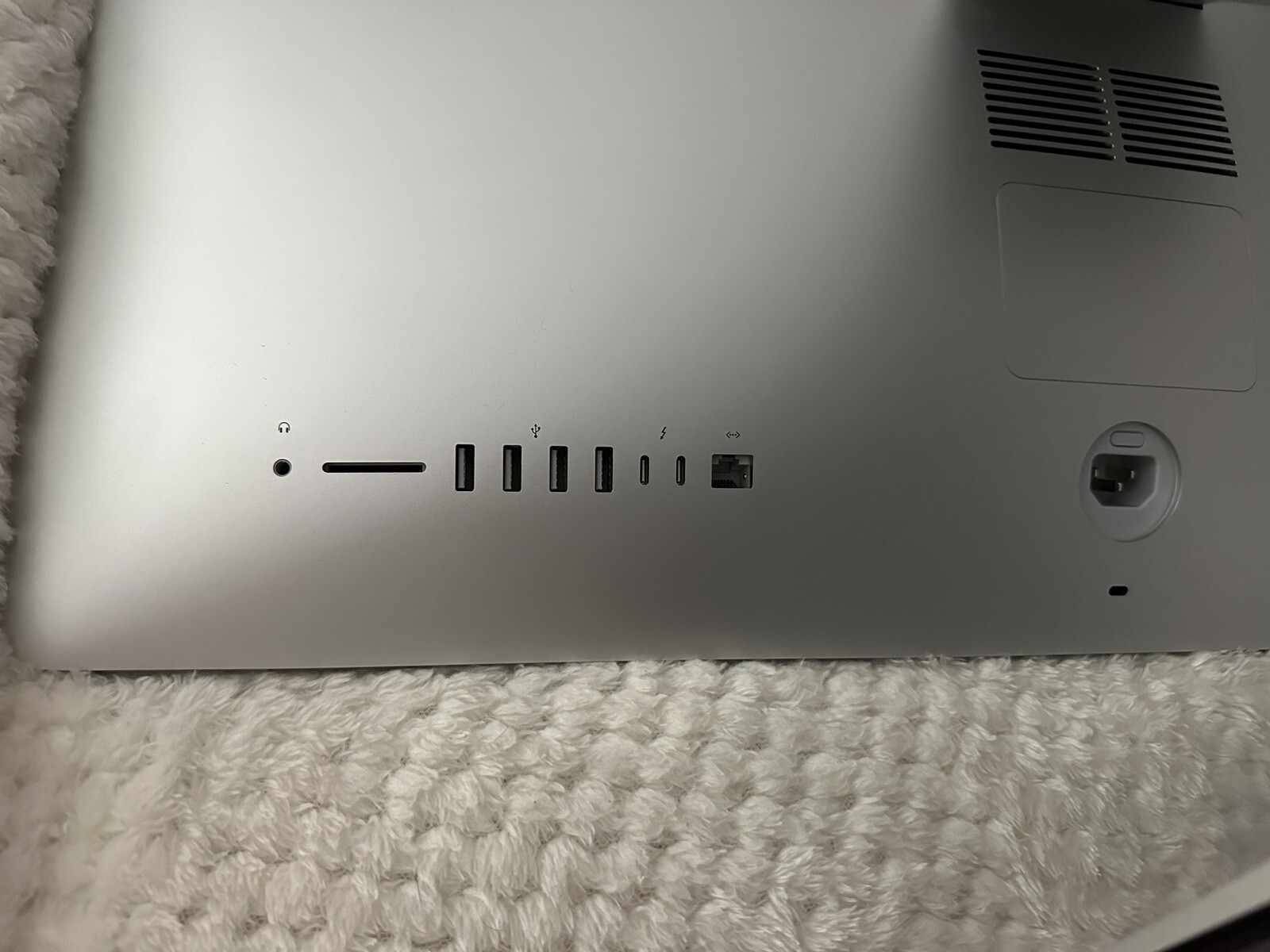 Apple iMac 27in Retina 5K Display (256GB SSD, Intel Core i5 10th Gen. 3 ...