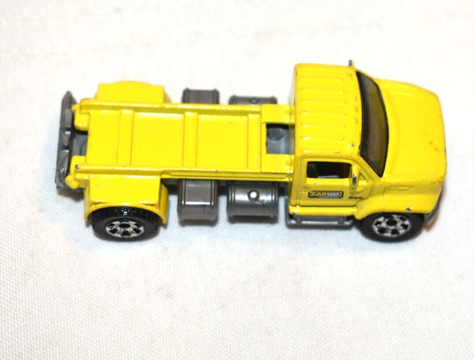 Matchbox 2006 Yellow Utility Truck Cab Made in Thailand MB695 | eBay
