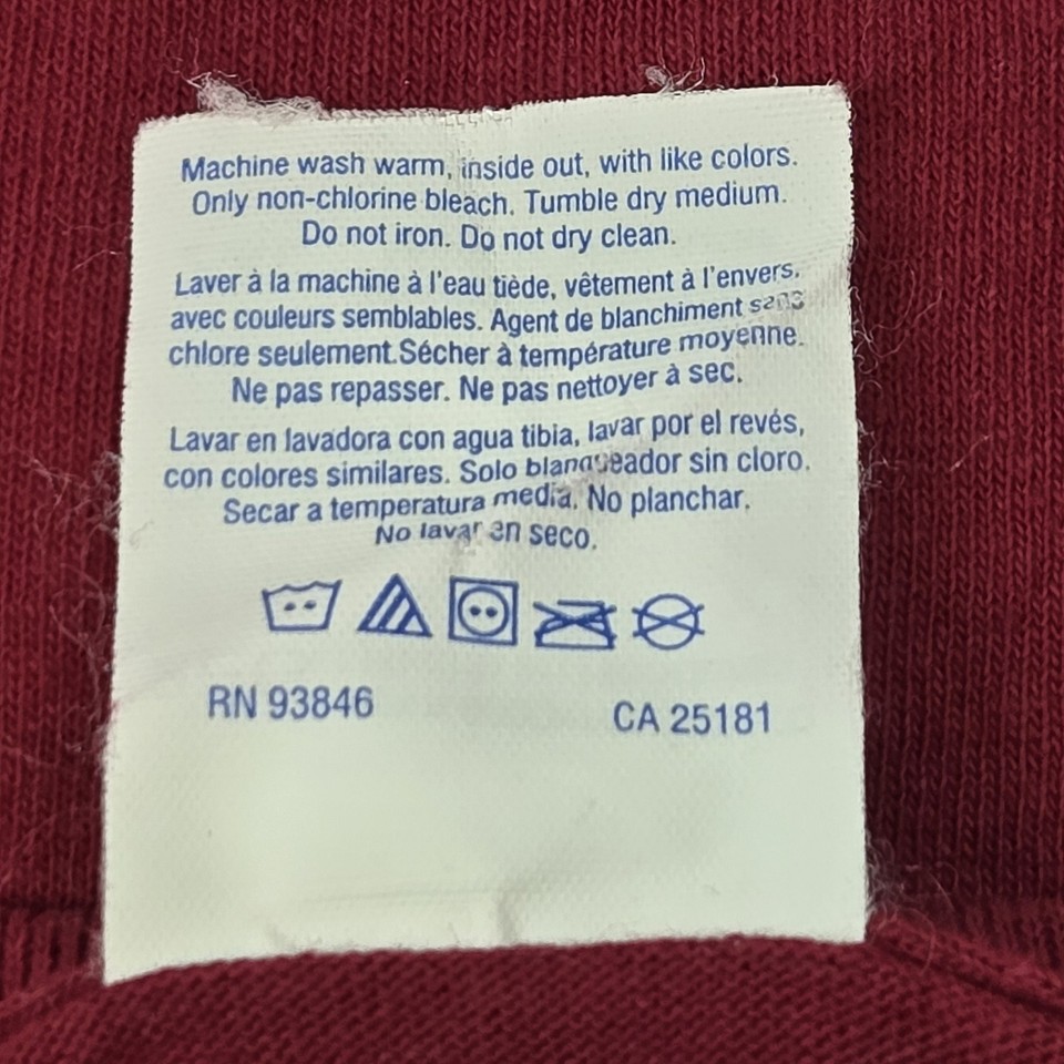 Duck Dynasty T Shirt Mens 2XL Red Hey I Am So Good I Am Illegal In 55 ...