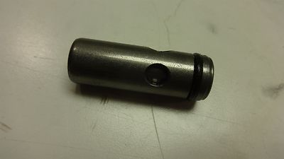 02 SUZUKI GSXR750 GSX R 750 SM81B ENGINE OIL PUMP RELIEF VALVE | eBay