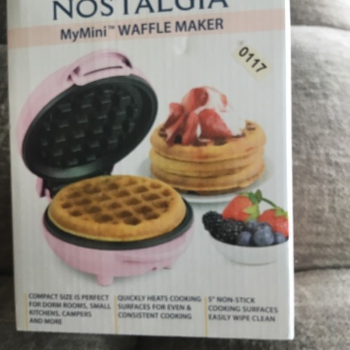Nostalgia My Mini Heart Waffle Maker Pink -5” Non-stick - New-Sealed ...