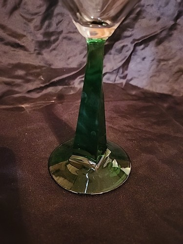 Bombay Emerald Green Twisted Pyramid Stem Martini Glass | eBay